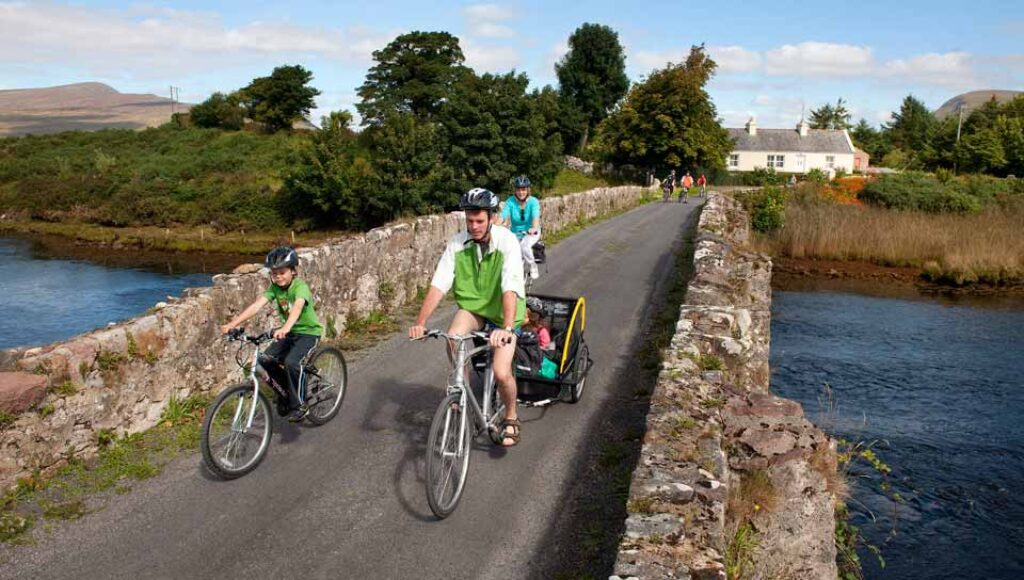 Unique Things to Do in Ireland | Fun Irish Bucket List Activities ...