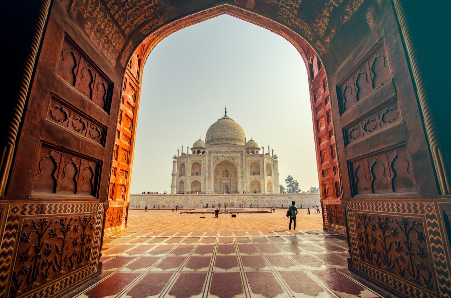 Tips For Visiting The Taj Mahal at Sunrise – Do’s and Don’ts! | Tickets ...